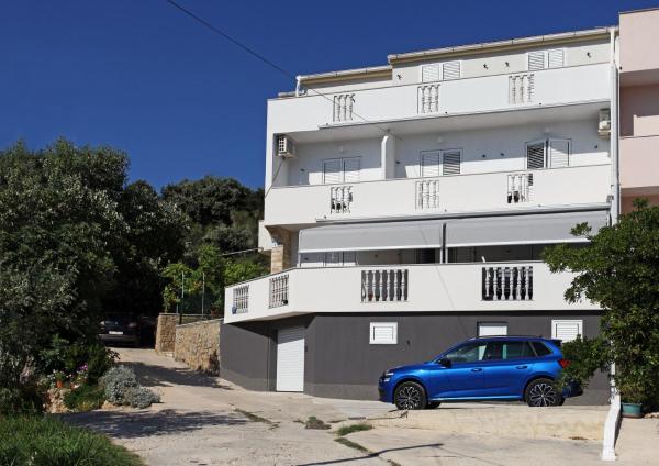 Apartments Madona - Pag