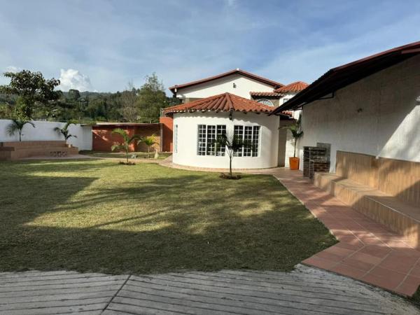 Hermosa Cabaña En Guarne - Copacabana