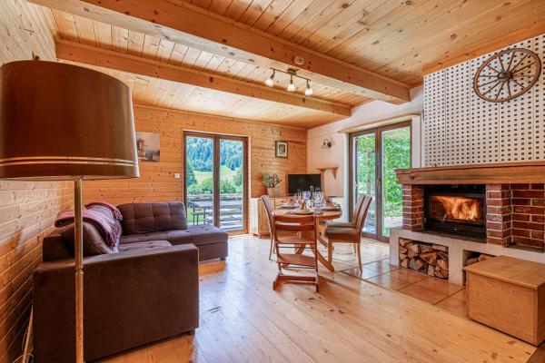 Family Friendly Kraševec Lodge - Happy Rentals - アルプス山脈