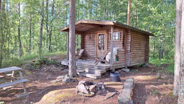 Metsäsydän Mökki Mettäpöyröö - Puumala