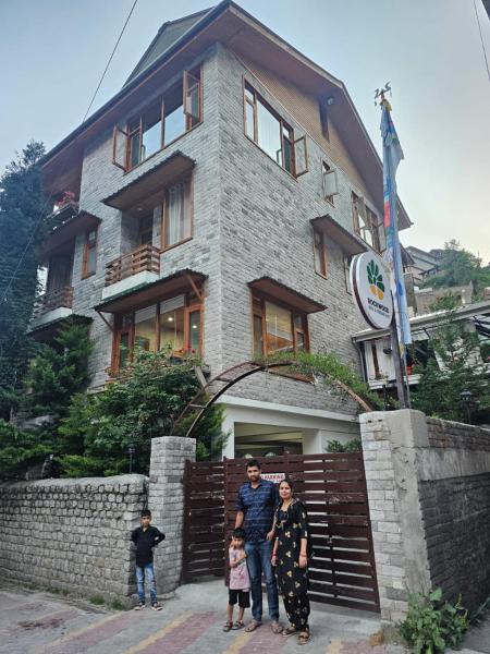 Rockwood B&b - Manali