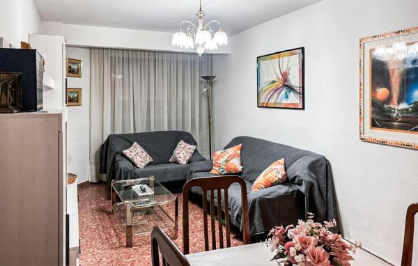 Stunning Apartment In Montalbán - Montalbán
