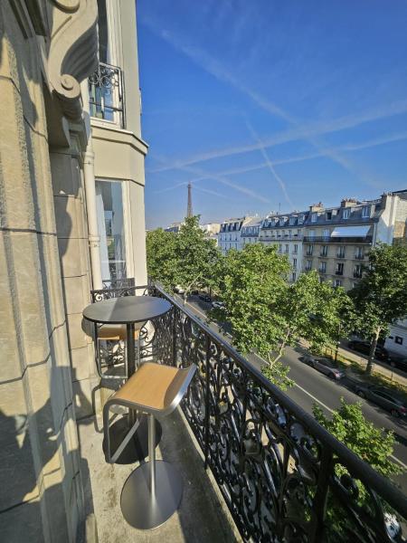 Luxury Appartment In 7th District With Tour Eiffel View - Paris