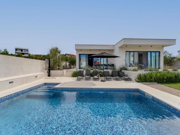 Villa Inizio By Interhome - Šibenik