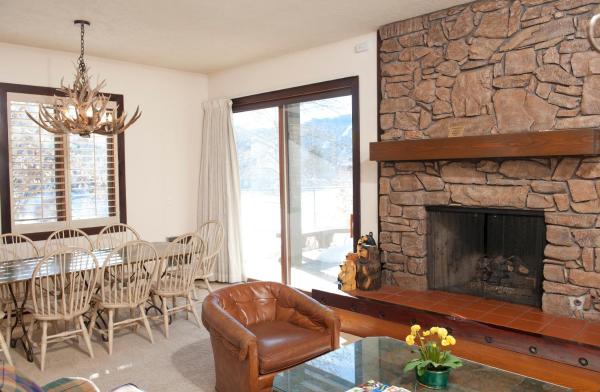 Wildflower Condo 609 - Great Place With Sun Valley Pool Access & Mt Views - Sun Valley, ID