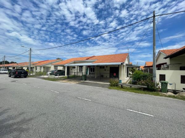Khadijah Homestay Kuantan - Kuantan