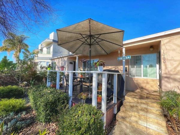 Pacific Beach Getaway Blocks From The Beach - Country Club - San Diego