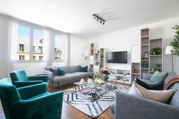 Magnificient 2 Bedrooms With Terrace Next To Champs-elysées - Pc62b - Eiffel Tower - Paris