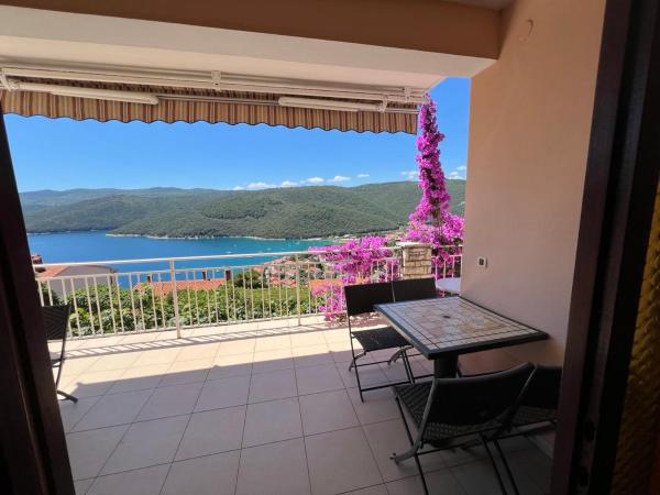 Apartments Alma - Rabac