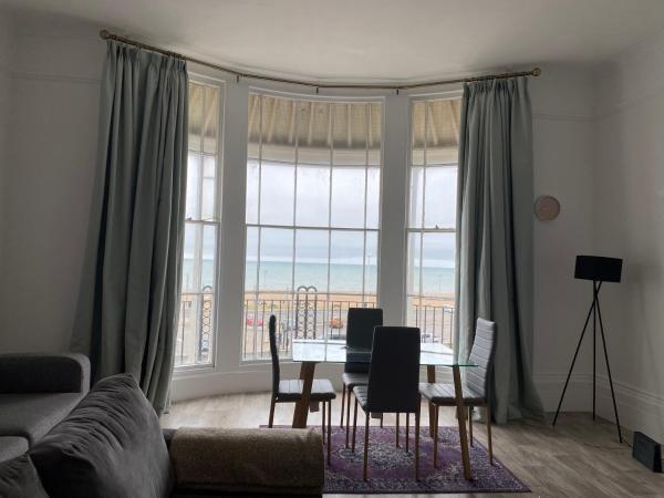 Period Sea View Flat In Hastings - Hastings