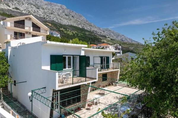Apartments Nikola - Mimice