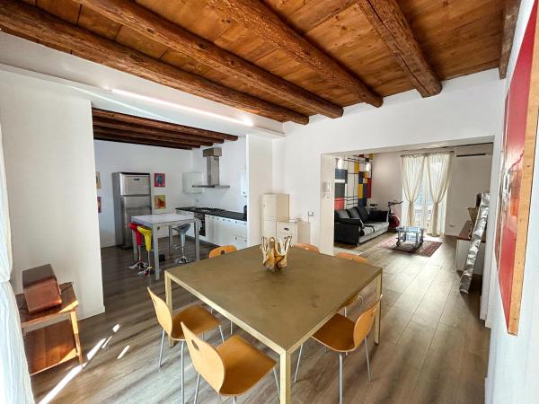 Suite & Charme In Un Palazzo Storico Di Bergamo - Bérgamo