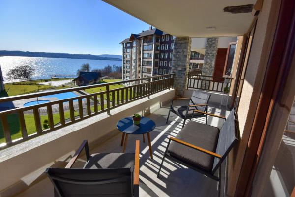 Departamento Moderno Con Vista Al Lago Villarrica Y Piscina - Villarrica