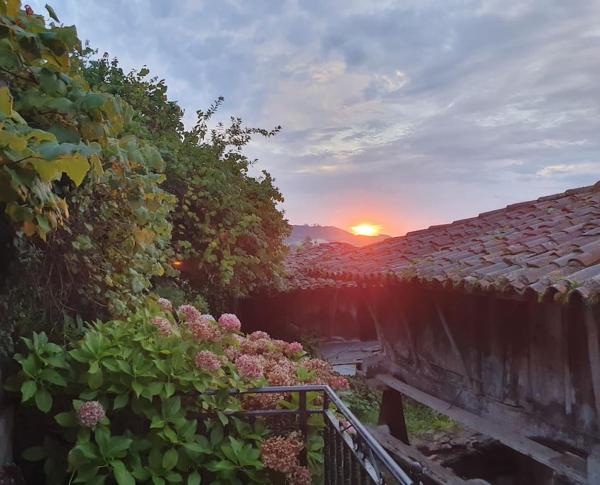 Ven Al Paraiso! Amanece En Miravalles - Villaviciosa