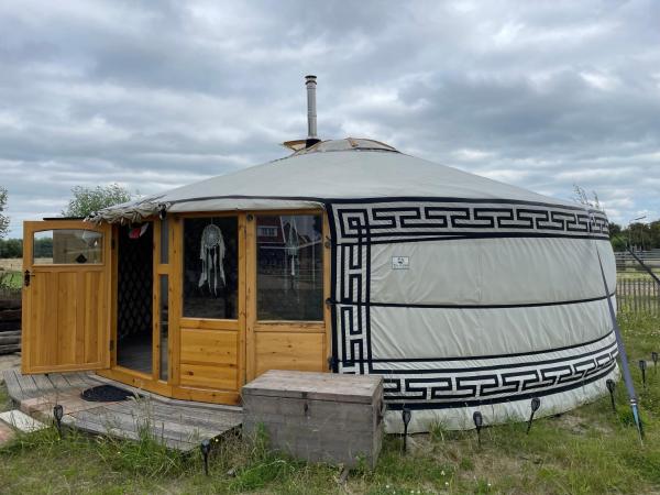 Luxe Yurt - Aagtekerke