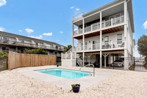 Seaside Serenity Beautiful Home On Topsail 7 Br - North Topsail Beach, NC