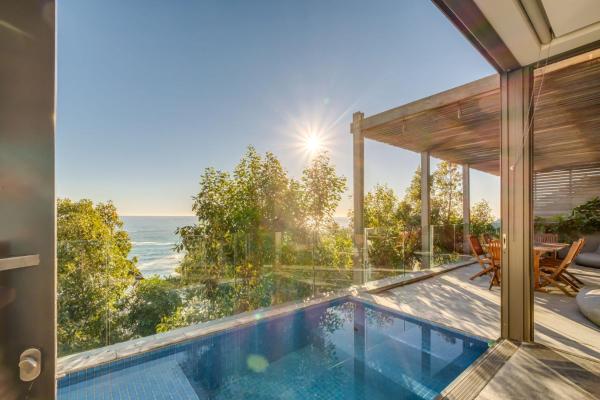 Coral Sea - Camps Bay