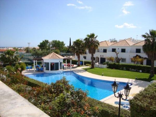 Casa Simão - Cabanas Village - タビラ