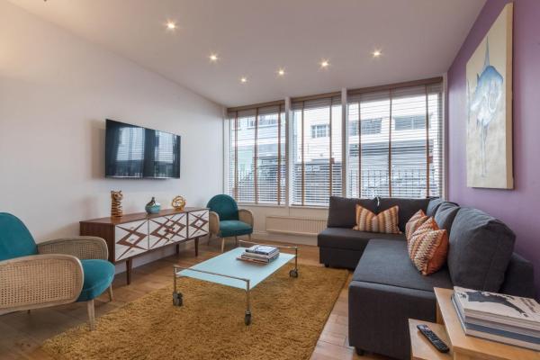Home For All - Fitzrovia - By Frankie Says - Marylebone
