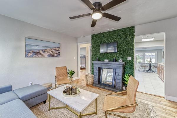 Urban Oasis | Private Pool Retreat - Tampa, FL