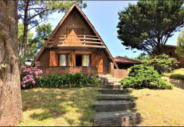 Hermosa Cabaña A Metros Del Mar - Pinamar