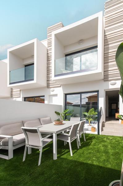Vivienda Las Arecas - El Médano - San Isidro, Alicante