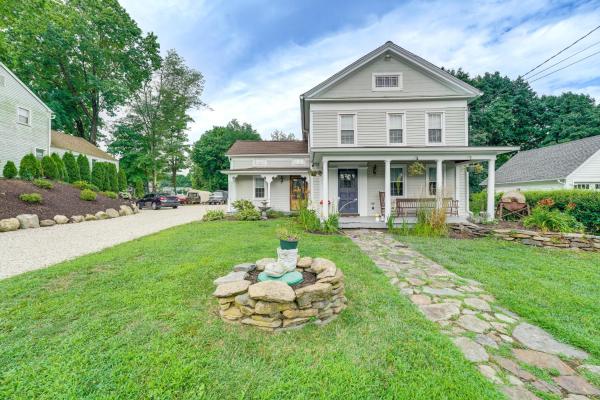 Walk To Memorial Park Pet-friendly Bethlehem Home - Litchfield, CT
