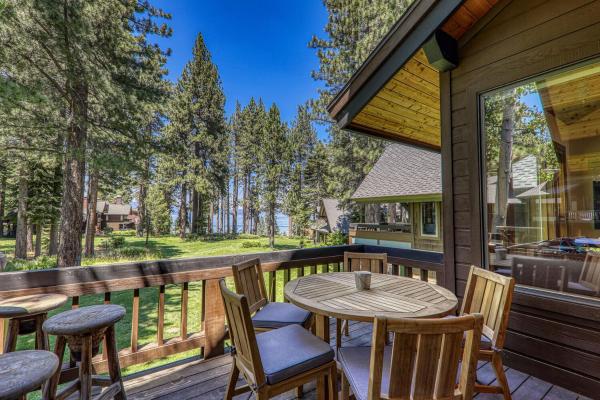 Chambers Lakeside Escape W Lake Views & Hoa Access! - Tahoma, CA