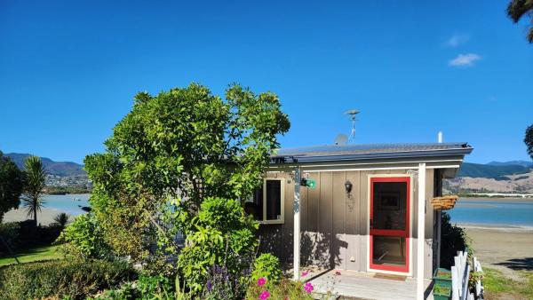 Nelson Beachside Retreat - Richmond
