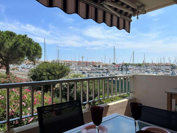 Appartement 2 Pièces Avec Terrasse, Piscine Et Parking - Cap D'agde - Fr-1-249-417 - Agde