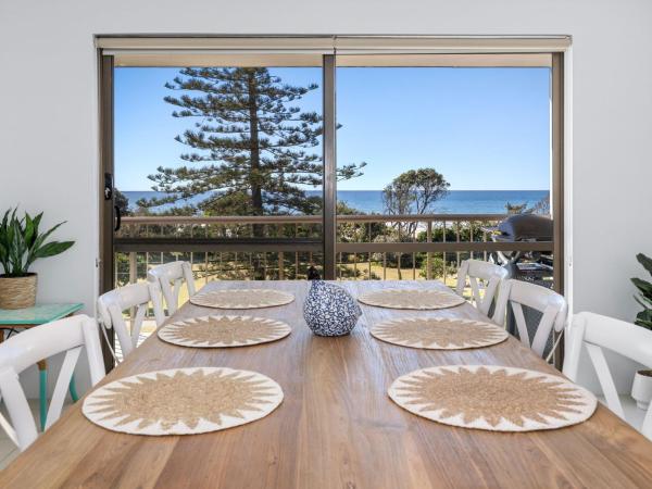 Sunrise By The Sea 5 - Oceanview Apartment - Kingscliff