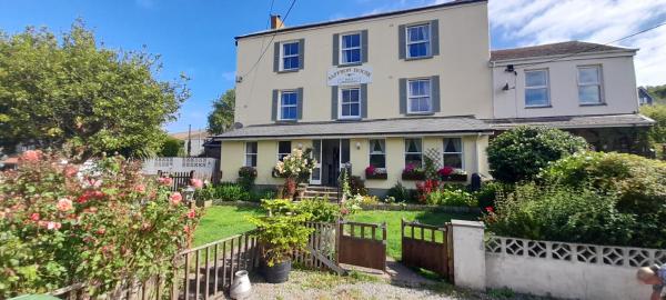 Saffron House - Ilfracombe