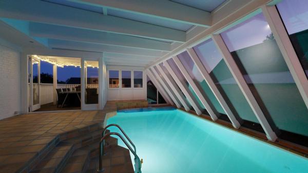 Charmerende 4br Feriehus Med Pool Og Have - Denmark