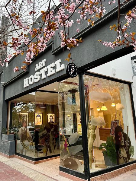 Black Star Art Hostel - Provincia de Neuquén