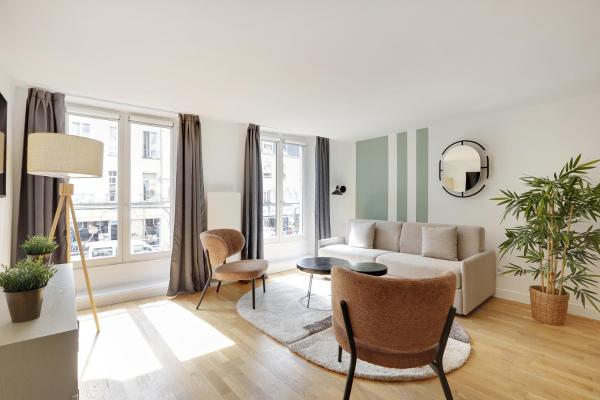 Pick A Flat's Apartement In Saint-martin - Rue Du Faubourg Saint-martin - Paris 18e Arrondissement