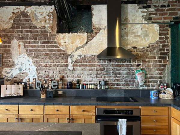 Condo On Broughton St With Elevator And Reserved Parking - Savannah, GA