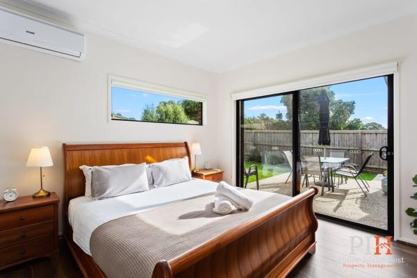 Recently Build 4bdr Family Home In Quiet Estate - Cowes