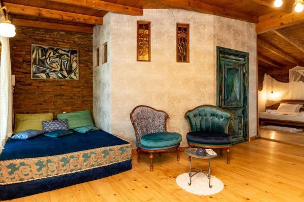 1br Apt With Dual Terraces & Views - By Wehost - Tbilissi