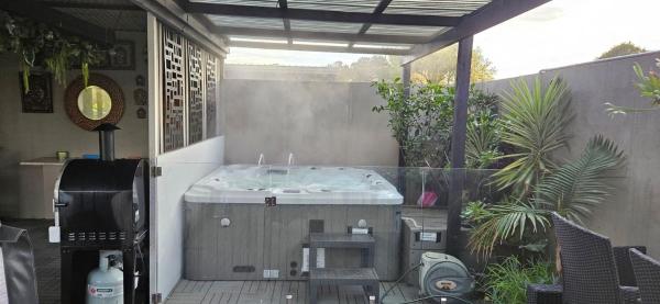 Miss B Haven - フィリップ島