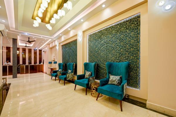 The Pearl Plaza Hotel In City Centre - Near New Delhi Railway Station - Delhi