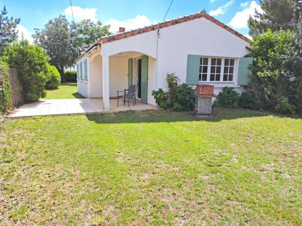 Maison De Charme Avec Grand Jardin, Terrasse Et Wifi, Proche Plage Et Commerces - Fr-1-323-551 - Challans