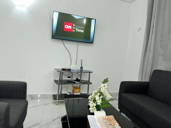 Costal Vibe Escapes - Monrovia