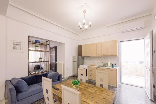 Koumbes Home - Chania