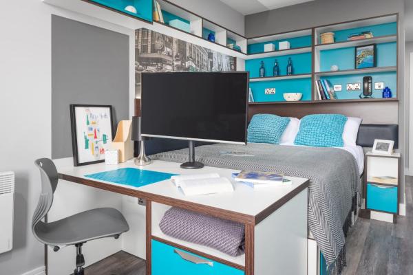 Studio In Central Liverpool, Free Breakfast - Wirral