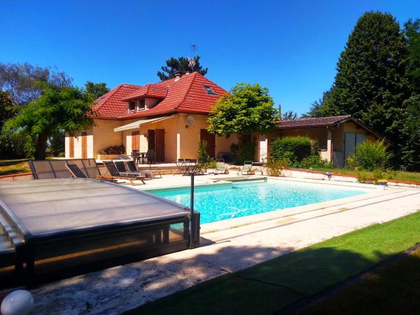 L'échappée Du Canal - Piscine - Cheminée - Clim - Parking Privé Gratuit - 8 Personnes - 3 Chambres - Parc - Castelsarrasin