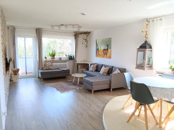 Exklusive Wohnung Mit Balkon - Germany