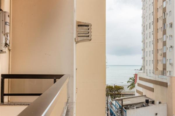 Elegância Clássica A 1 Quadra Da Praia Em Bc N704 - Balneário Camboriú