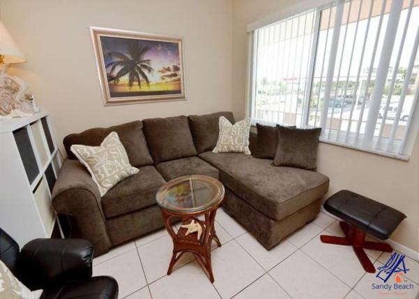Madeira Beach Tropic Breeze Unit 17 Second Floor - Madeira Beach, FL