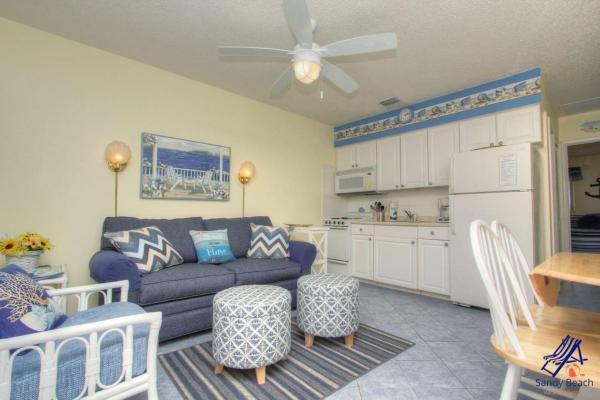 Madeira Beach Tropic Breeze Unit 18 Second Floor - Indian Rocks Beach, FL