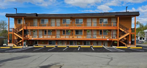 Eagle River Lodge - Anchorage, AK
